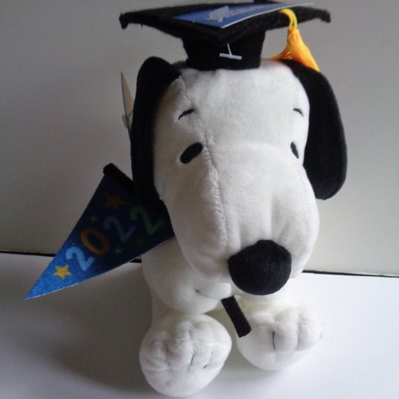 Hallmark | Toys | Snoopy Peanuts Plush 222 Graduate Mortarboard Hat ...